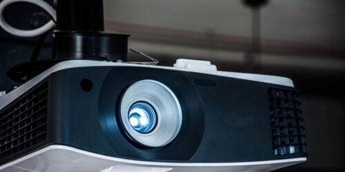 Top 15 best projector ceiling mount for a home cinema | My Dream Haus